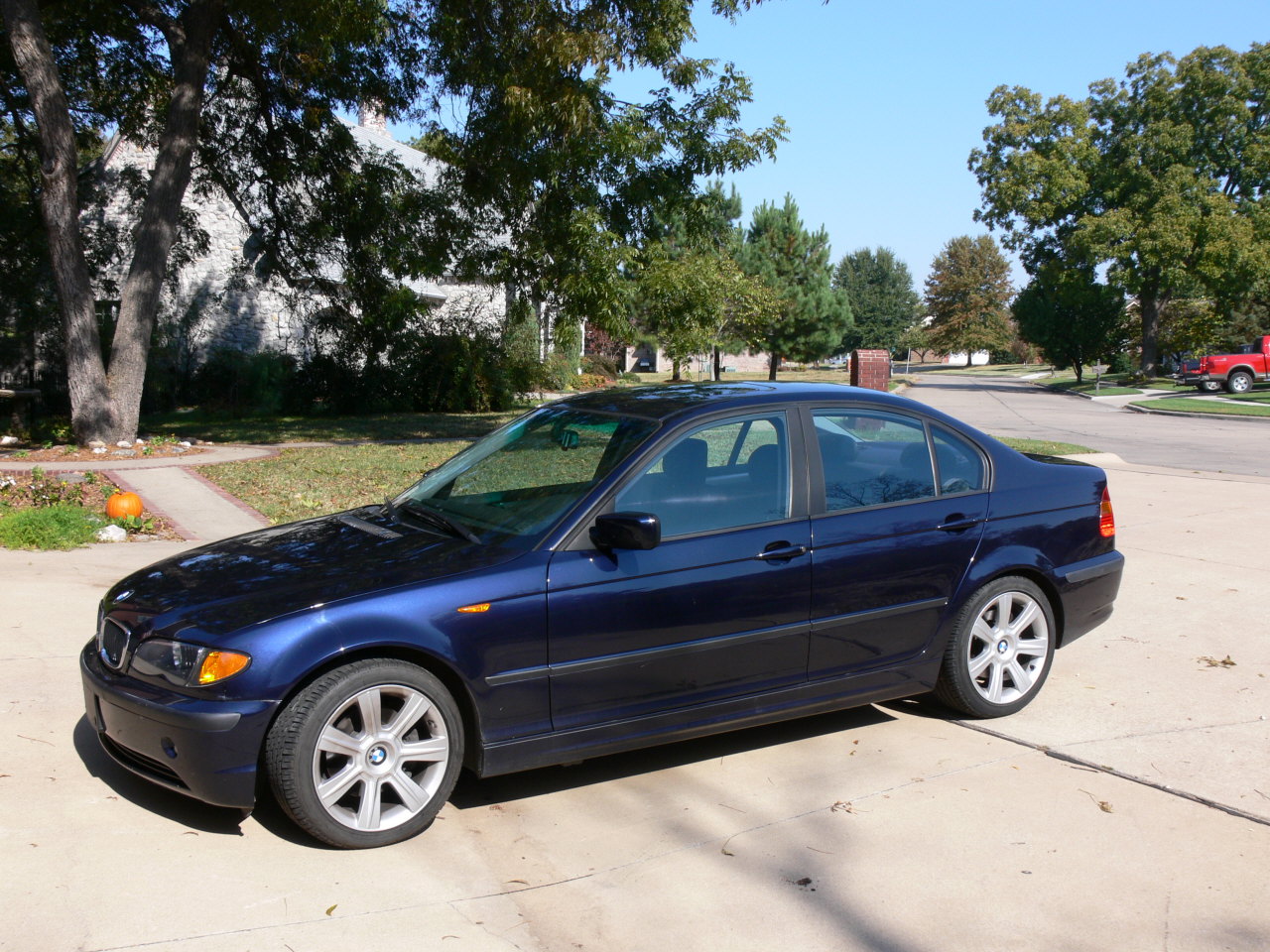 2002 BMW 325i