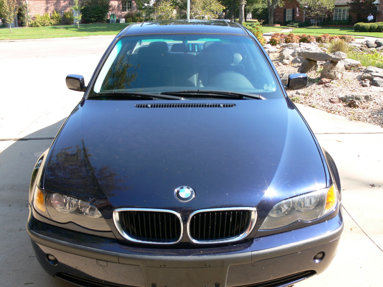 2002 BMW 325i